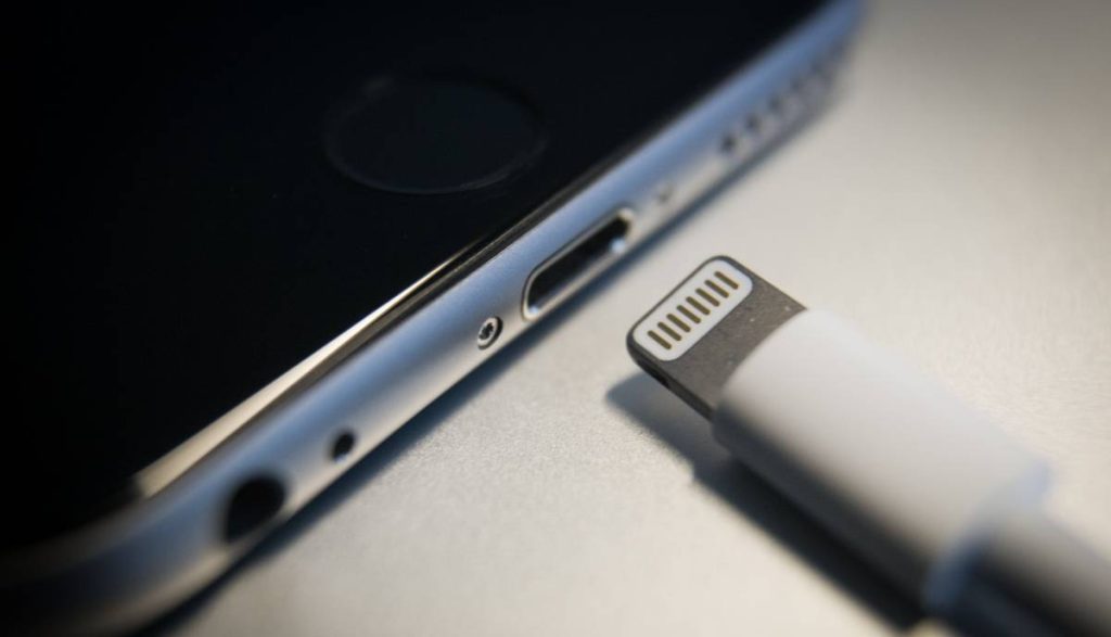 iPhone 15's USB-C Port Could Have Limitations